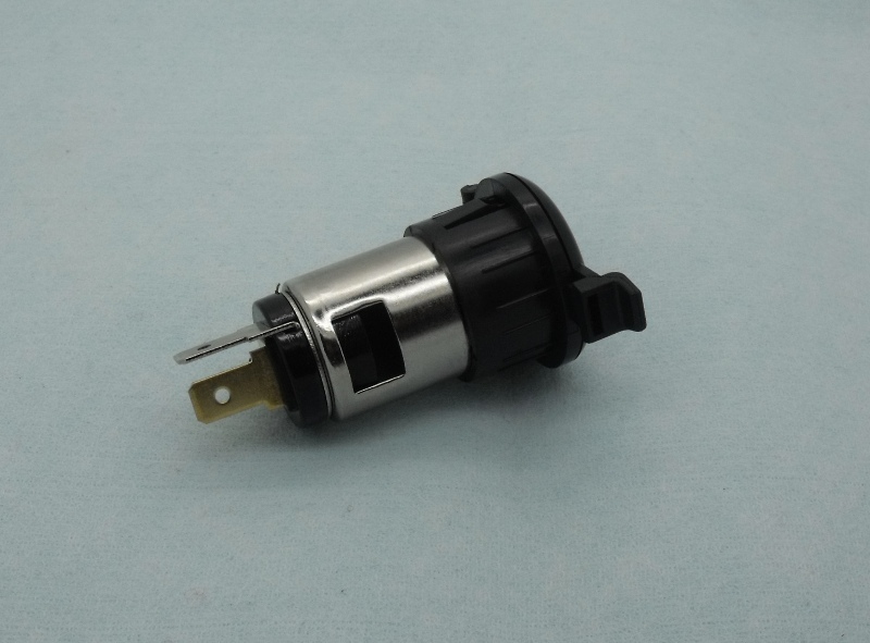 Купить гнездо прикуривателя 12V автомобиля/мотоцикла, водонепроницаемый ...